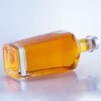 China Bottle Color Clear 750ml Unique Shaped Glass Bottle for Gin Rum Champagne Brandy Whisky for sale