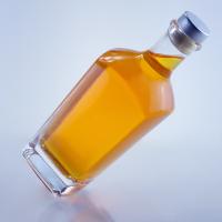 China Bottle Color Clear 750ml Unique Shaped Glass Bottle for Gin Rum Champagne Brandy Whisky for sale