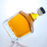 China 750ml Glass Bottle for Gin Rum Champagne Brandy Whisky Liquor Unique Shaped T-cork for sale