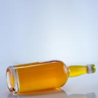China Customized Logo 750ml Clear Flint Round Glass Bottle for Gin Rum Champagne Liquor for sale