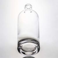 China Screw cap 750ml 1000ml clear flint gin rum champagne liquor glass bottle with wood cork for sale