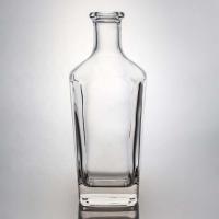 China Tequila High Flint Glass Bottle with Cork Customized Logo 700ml 800ml 1000ml Empty for sale