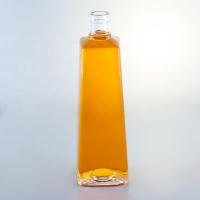 China Customized Logo Clear Glass 750ml Whisky Bottle with Cork and Square Shape for sale