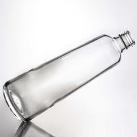 China Customized Super Flint Round Clear Glass Bottle for Gin Rum Vodka Whisky 580ml 1000ml for sale