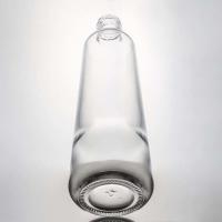 China Customized Super Flint Round Clear Glass Bottle for Gin Rum Vodka Whisky 580ml 1000ml for sale