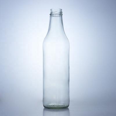 China Clear Whisky Vodka Glass Bottle Unique 650ml Special-Shaped with Screw Top Finish for sale