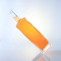 China Thick Bottom 750ml Glass Bottle for Liquor Beverage Drinks Wine Whisky Vodka Gin for sale