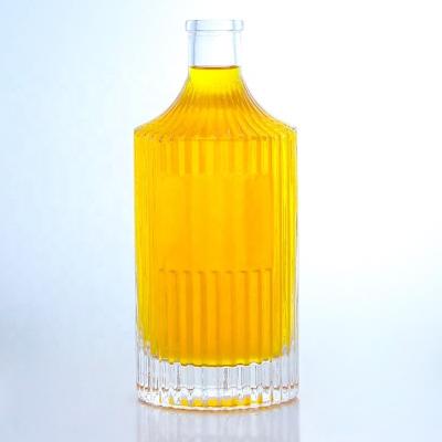 China 500ml 750ml 1000ml Transparent Empty Glass Bottle for Vodka Gin Rum Whisky Brandy for sale