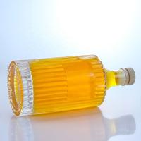 China 500ml 750ml 1000ml Transparent Empty Glass Bottle for Vodka Gin Rum Whisky Brandy for sale