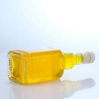 China 350ml 500ml Screw Cap Flint Glass Transparent Bottle for Whisky Vodka Champagne Tequila Gin Rum for sale