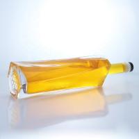 China 500ml 750ml 1000ml Transparent Glass Bottle with Screw Cap Industrial Beverage Base Material Glass for sale