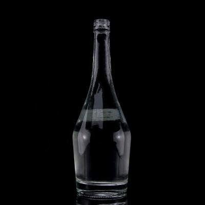 China Hot Stamping Customized 700ml 750ml Glass Bottle for Whisky Gin Vodka Rum Liquor for sale