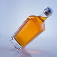 China 750ml Clear Varnish Liquor Glass Bottle For Unique Liquid Whisky Vodka Rum Tequila for sale
