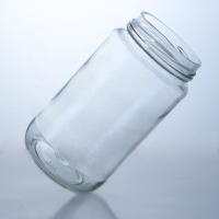 China Wine Screw Cap Elegant 410ml 500ml Transparent Glass Bottle for Salad Chili Sauce Ketchup for sale