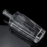 China 500ml 700ml 750ml Flint Glass Bottle for Champagne Gin Rum Transparent and Embossed for sale
