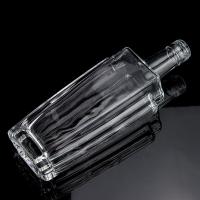 China 500ml 700ml 750ml Flint Glass Bottle for Champagne Gin Rum Transparent and Embossed for sale