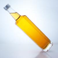 China 500ml 750ml Square Whiskey Vodka Bottles for Screw Top Tequila Glass Liquor Bottles for sale