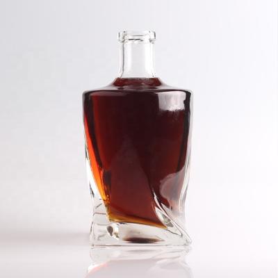 China Whisky Sealing Type Cork 750ml/1000ml Transparent Glass Bottle for Champagne for sale