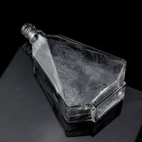 China Thick Bottom Clear Flint Glass Bottle for Gin Whisky Rum Tequila and Brandy 2022 Design for sale