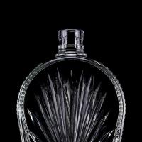 China 1000ml Flint Glass Transparent Empty Vodka Whisky Glass Bottle for Your Requirements for sale