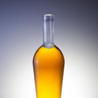 China Custom 750ml Glass Bottle Weight Base Material Glass 500ml Glass Liquor Bottle For Whiskey for sale