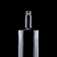 China 1750ml 1000ml Glass Bottles for Liquor Customized Round Vodka Bottle Versatile Usage for sale