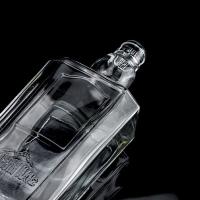 China 750ml 75cl Super Flint Square Embossed Glass Bottle with Screw Cap Rum Vodka Whisky for sale
