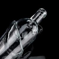 China 750ml Super Flint Round Glass Bottle With Screw Cap for VODKA Customize Embossed for sale