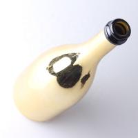 China Custom Gold Champagne Glass Bottles With Plastic Cap for Made of Glass Body Material for sale