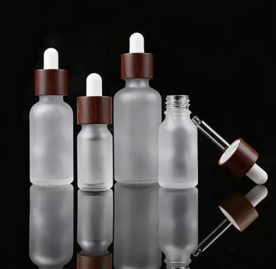 China Square Glass Dropper Bottle Featuring Blank or Printed Calibration Suitable forCosmetics and Laboratory for sale