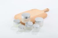 China Lead Free Cosmetic Glass Jars For Body Cream Customized Frosted for sale