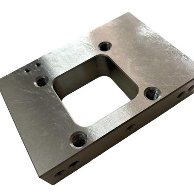 China High Precision Steel CNC Milling Parts with High Tolerance ISO9001 Certified and 100% Inspection for sale