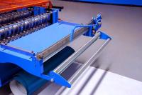 China Trapezoidal Color metal roof roll forming machine for sale