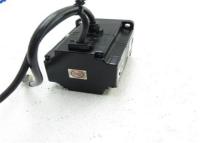 China Yaskawa SGMPH-04A1A-YR51 AC Servo Motor 3000rpm 2.6A  200V-AC 400W 1.27N.m for sale