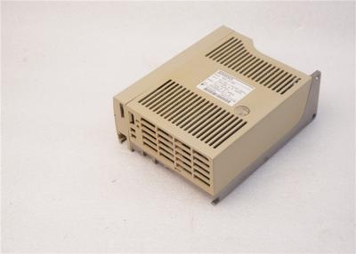 China YASKAWA Industrial 100 Watt SERVO DRIVE Input 100-115V   2.2AMPS 50/60hz SGD-01BP for sale