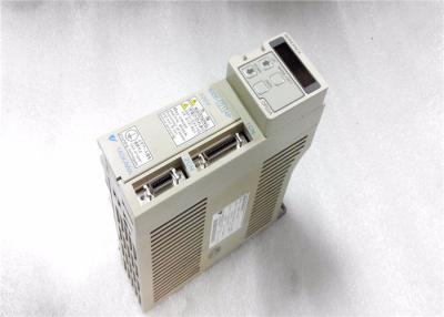 China Yaskawa 100W  Input 2.5 AMPS Servopack  Industrial   Drive 50/60hz SGDE-01AP for sale