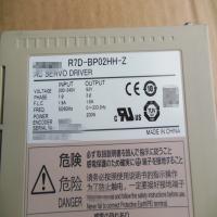 China R7D-BP02HH OMRON AC Servo Driver Pulse Train Inputs Single-Phase Controller Original for sale