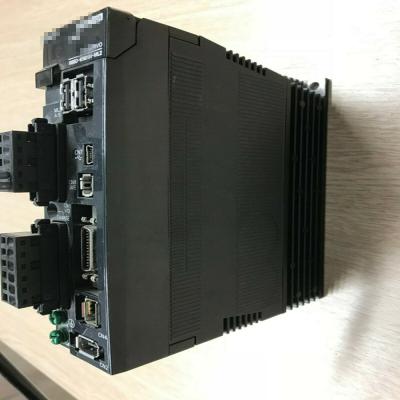 China OMRON AC Servo driver Analog Inputs Pulse Train Inputs Single-Three Phase 200 VAC 100W R88D-KT01H for sale