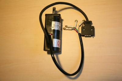 China Yaskawa SGM-01B312 Industrial AC Servo Motor 100W 200V 3000RPM High Precision for sale