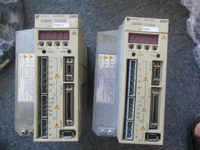China New Industrial  Yaskawa  Electric ServoPack SGDM Series Servo Drive SGDM-10ADA for sale