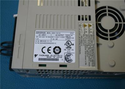 China Yaskawa SGDS Series Servo Amplifier Input 4.9A SGDS-10A12A 3 PHASE 0-230V 7.6A 1kW OUTPUT IN BOX for sale
