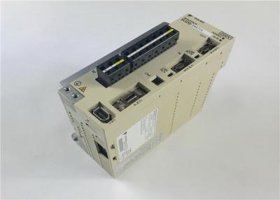 China YASKAWA Electric  Servo Drive Input 1 phase 400W 50/60hz SGDS-04A71A 1 year   Warranty for sale
