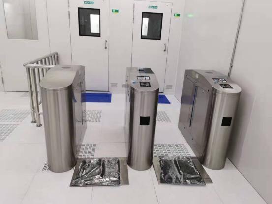 latest company news about Products Used in Cleanrooms: ESD Clothing and Accessories 3