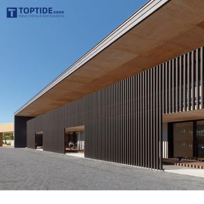 China Linear Strip 1.5mm RAL9006 Metal Baffle Ceiling Snap Grid Ceiling Artistic Textured Curved Ceiling Covering Materials for sale