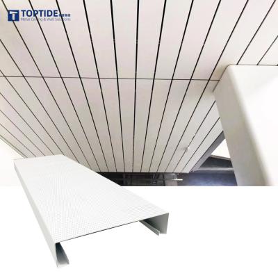 China Powder Coated White Linear Metal Ceiling With Fireproof And Mould Proof Features for sale