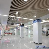 China 30x160 Metallic Pressed Stamped Metal Baffle Panels Customized Wooden Fall Ceiling Plank Designs For Walls And Ceilings for sale