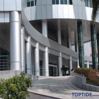 China CTC Approval Multifunctional Architectural Metal Column Covers Silver for sale