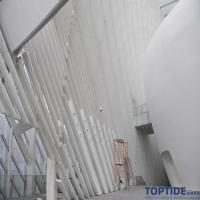 China Architectural Vertical 2.0mm PVDF Aluminum Sun Louver For Window for sale