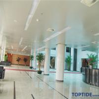 China Waterproof And Fireproof  Plain Decorative Clip In 800×800 Aluminum Ceiling Sheets for sale