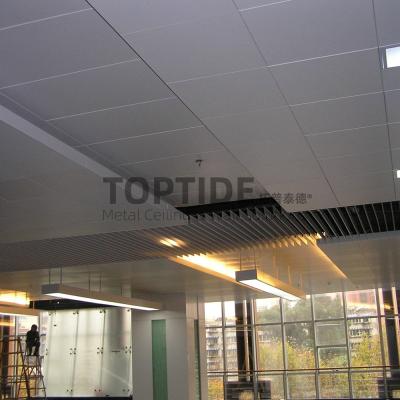 China Fire Retardant Noise Reduction Hook On Ceiling System Perforated 2 X 4 Ceiling for sale